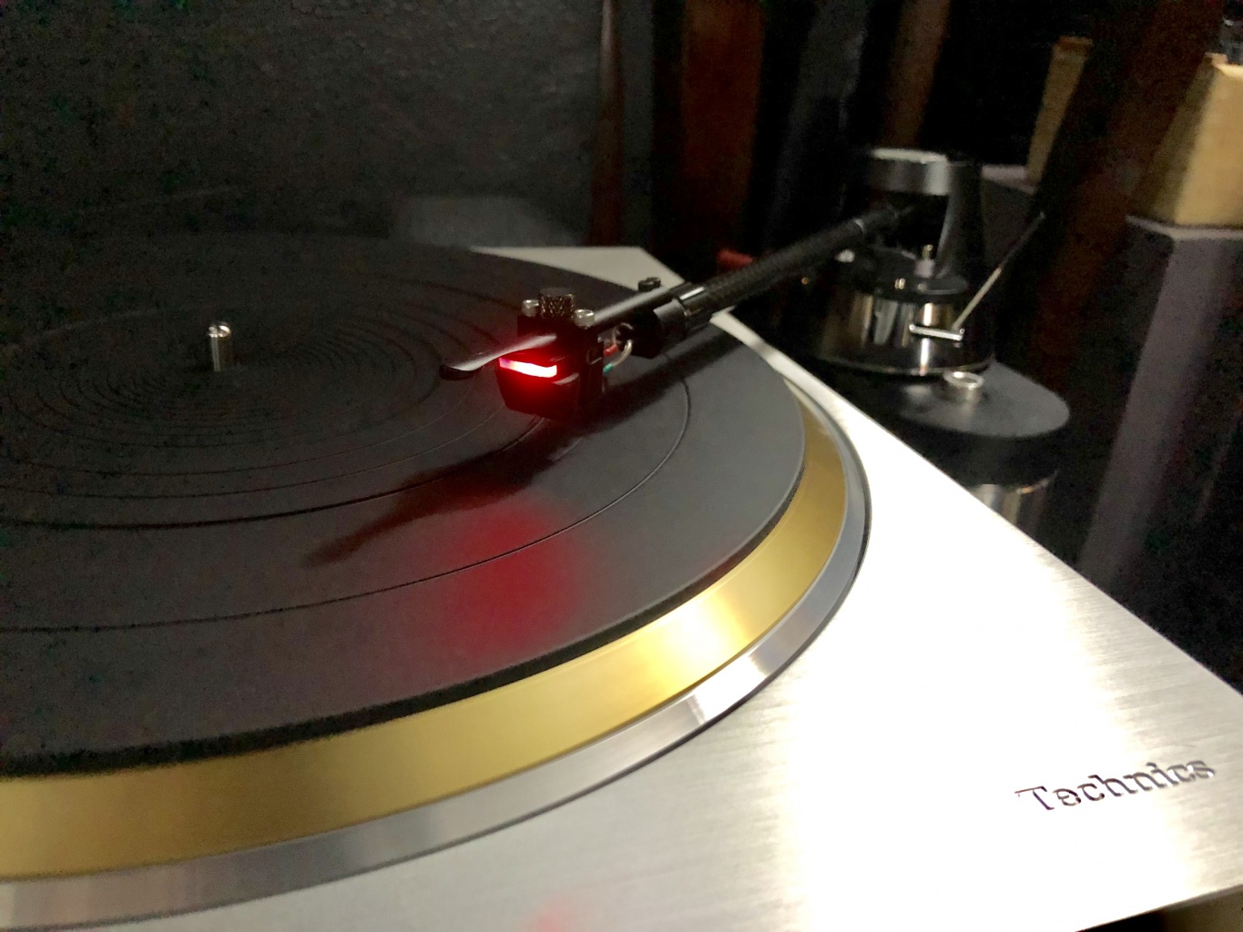 VIV LABORATORY RIGID FLOAT CB 9” TONEARM - Analogue Fellowship