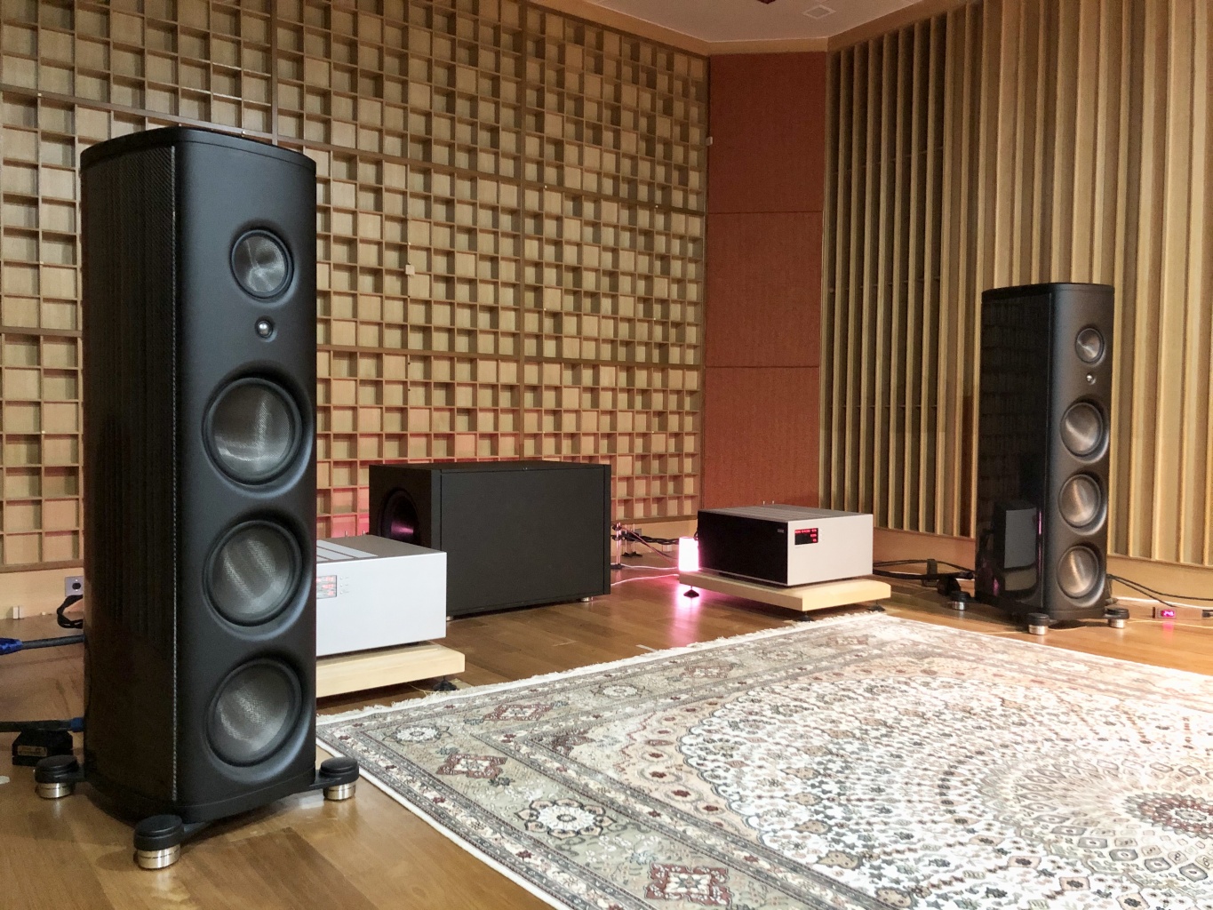 The Magical Solution!...Magico Soulution(?!) - Analogue Fellowship