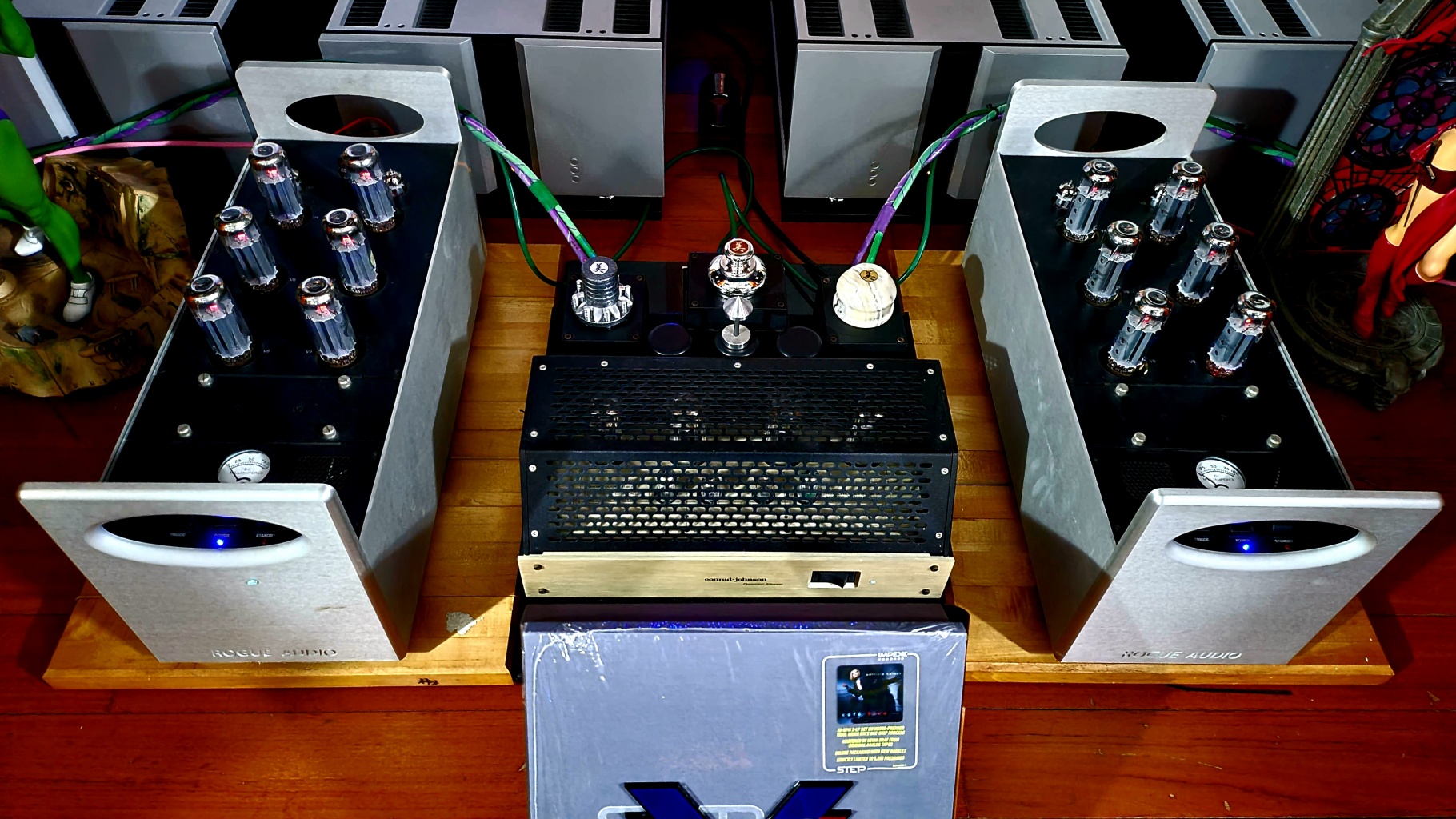 ROGUE AUDIO APOLLO Mono Tube Amplifier pairing with GRAHAM LS 3/5 ...
