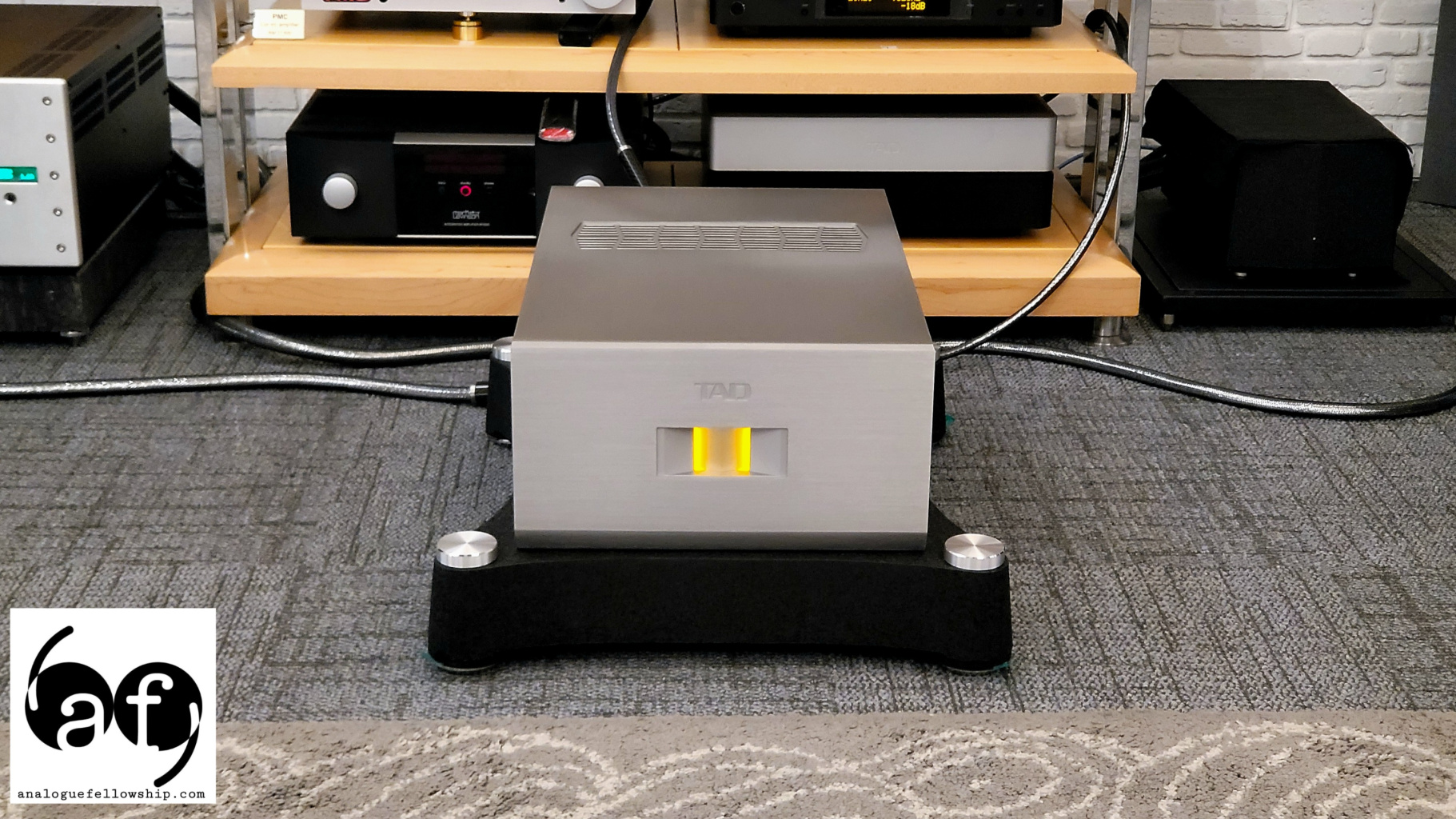 TAD M700S to amp up the Goosebumps?! - Analogue Fellowship