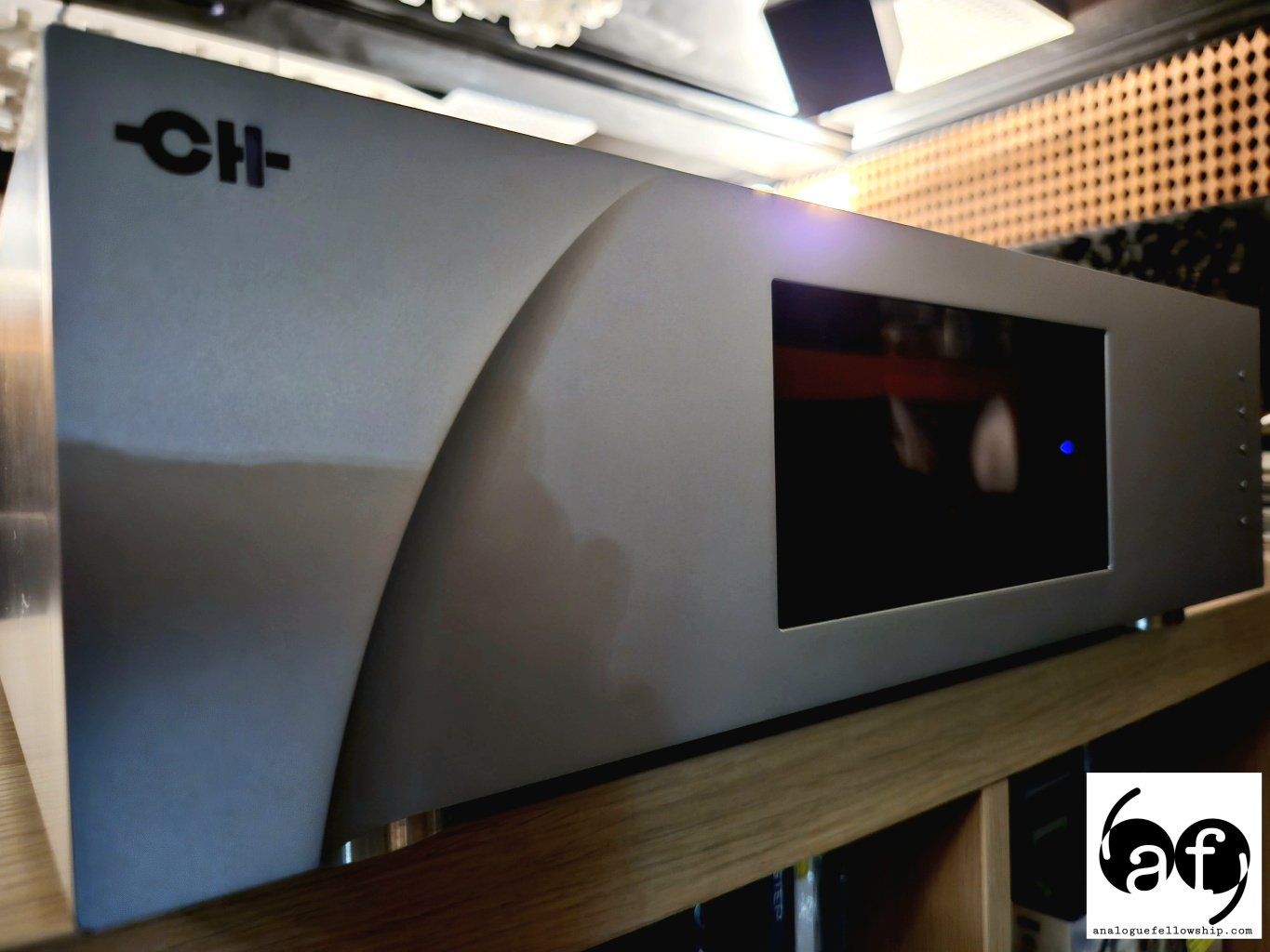 CH PRECISION P1 Phono Preamplifier is in the Den. - Analogue Fellowship